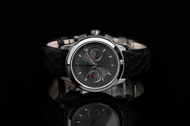 Akrone K-05 : un chronographe automatique français très réussi